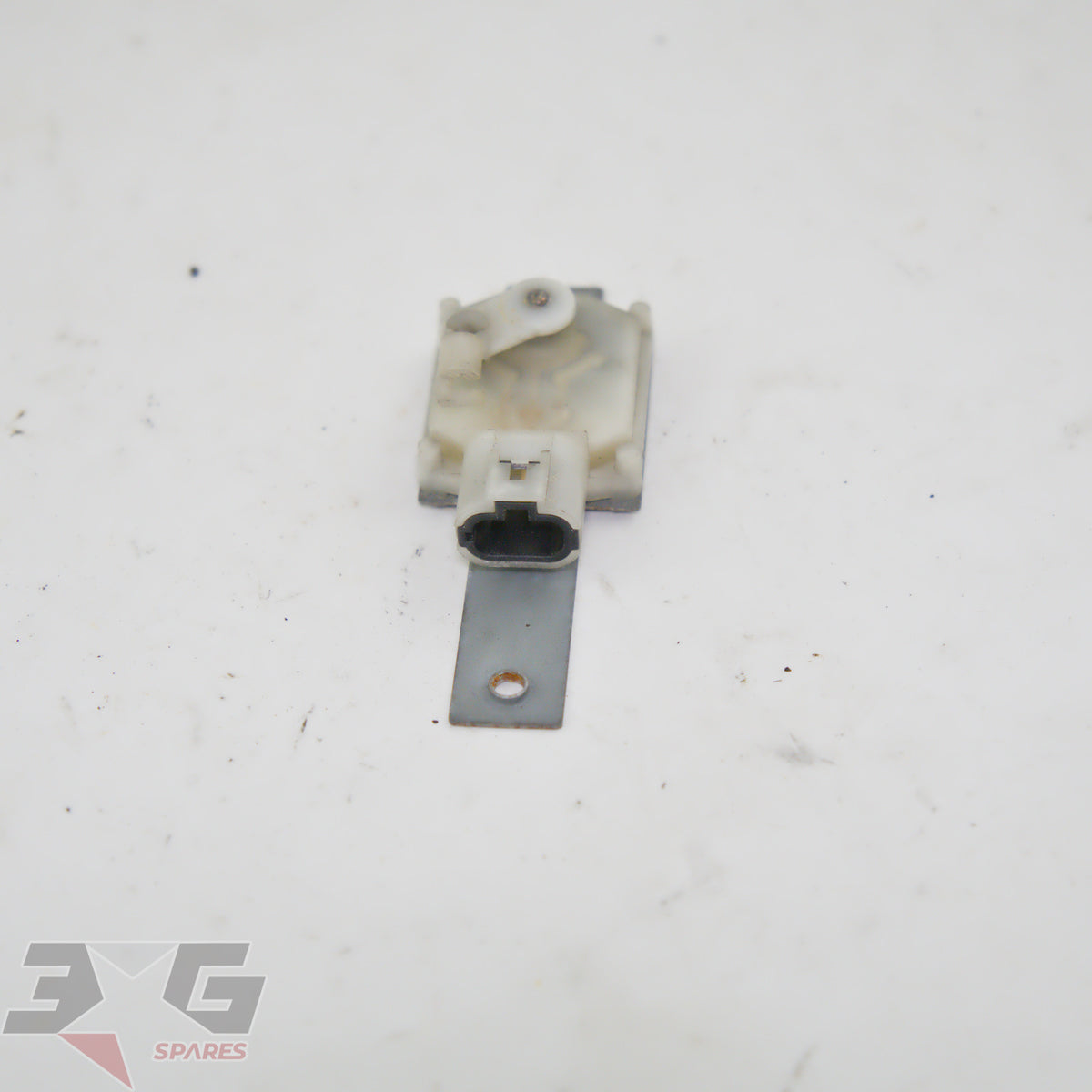 Shop 3GSpares Nissan A31 Cefiro Right Hand Auto Door Lock Switch 88-94 ...
