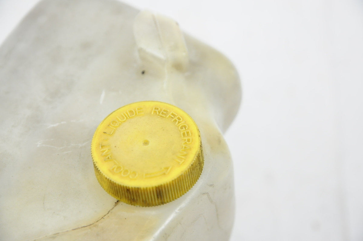 Nissan 21720-01U00 JDM Nissan R32 Skyline Radiator Reserve Coolant Ove ...